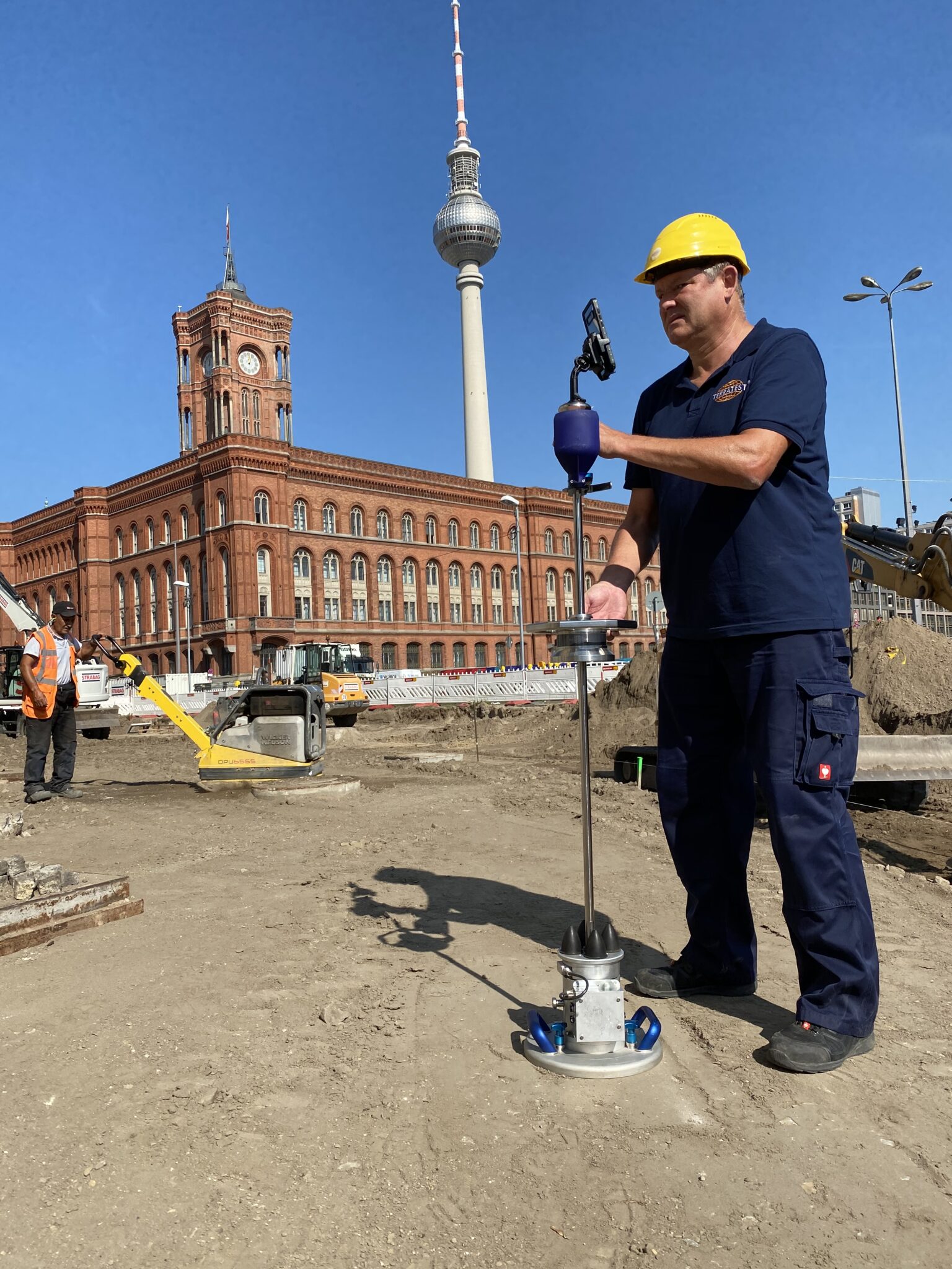 Light Weight Deflectometer (LWD)